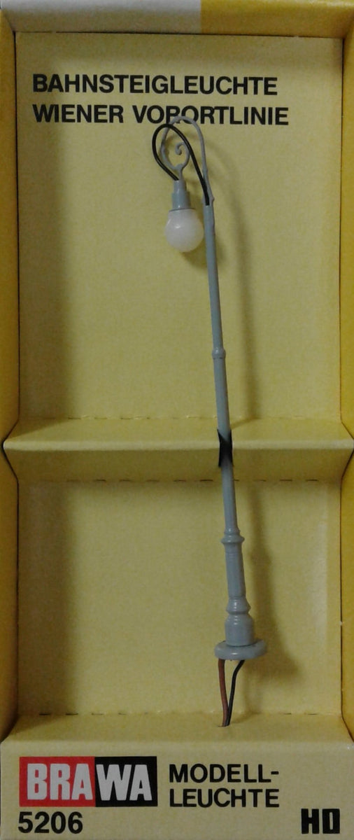 BRAWA 5206 - ILLUMNIATED STATION LIGHT - HO SCALE| Hobbyplex