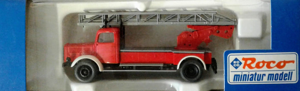 ROCO # 1397 - FIRE VEHICLE - LADDER TRUCK| Hobbyplex