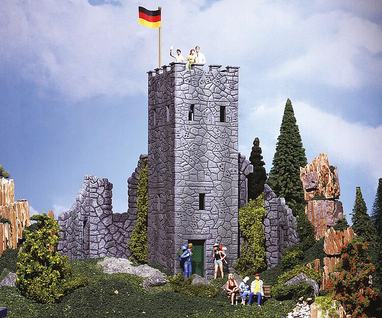 POLA # 331020 - Castle Ruin - G scale kit| Hobbyplex