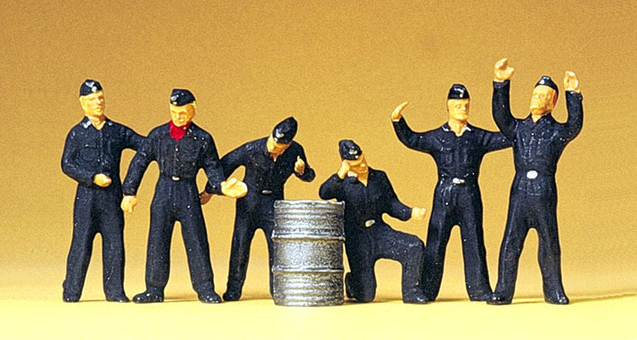 PREISER 72410 - "LUFTWAFFE, GERMAN REICH 1935-45, GROUND CREW" - 1:72 | Hobbyplex